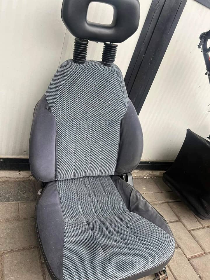 Suzuki Vitara seats available $250 shipped
