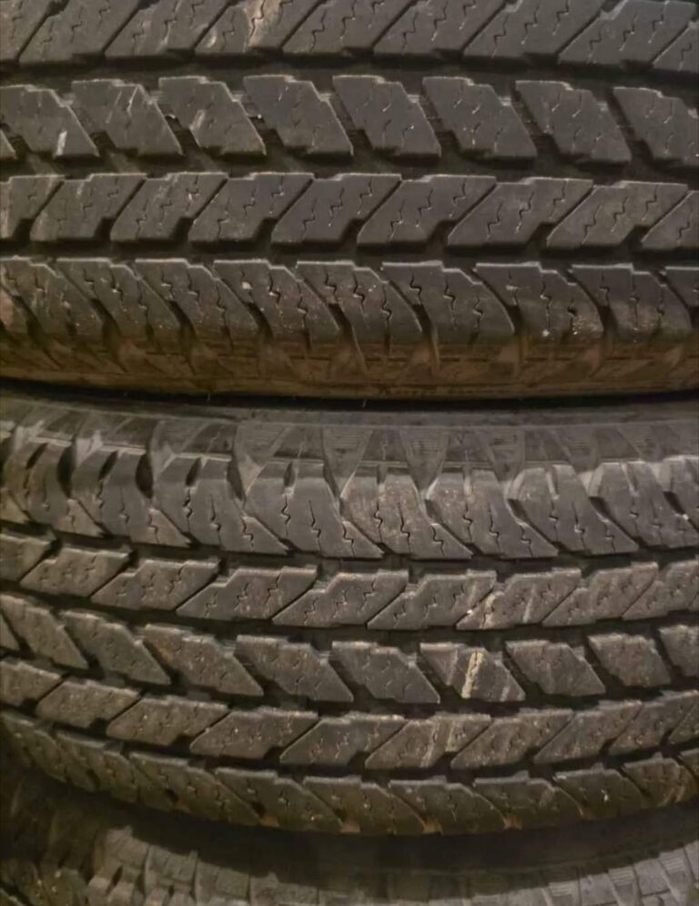 Suzuki Geo Tracker OEM Wheels and Tires