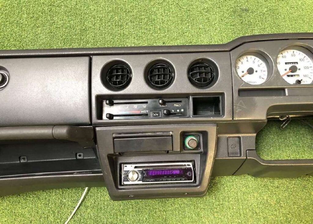 OME JDM Dashboard for Suzuki Jimny JA22 JB32