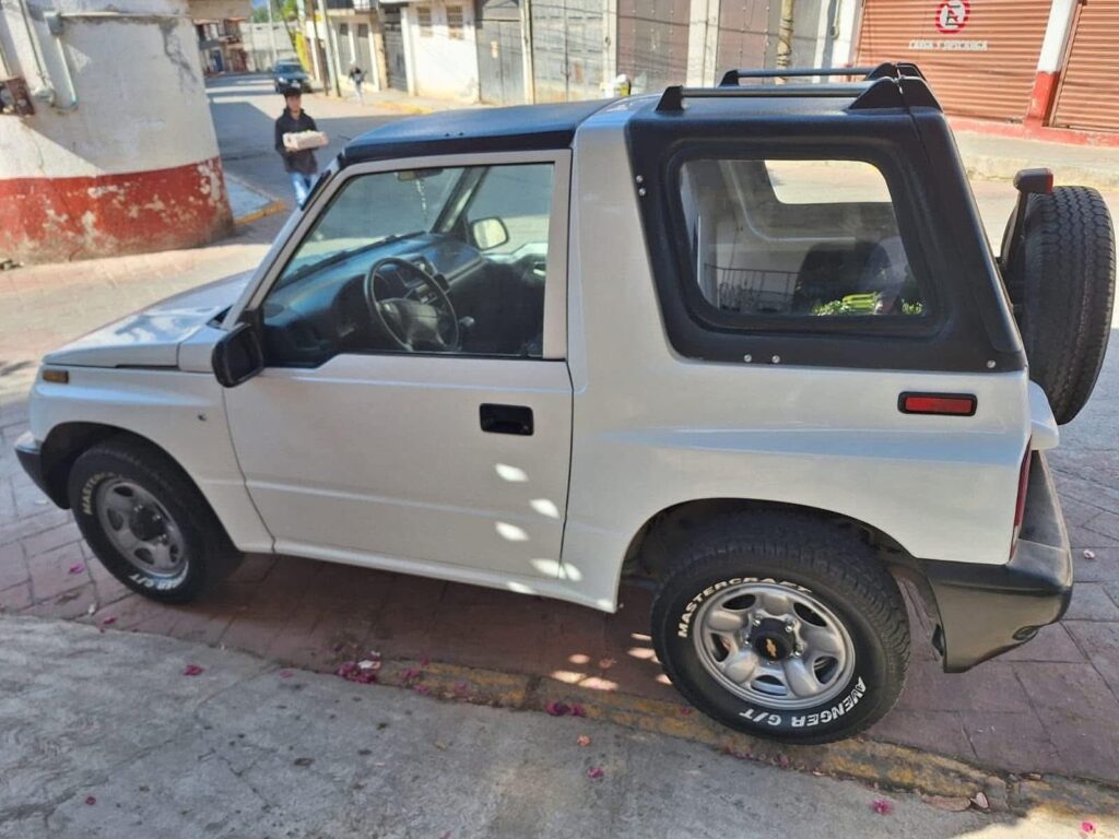 1989-1998 Geo Tracker/Suzuki Sidekick Hard Top | OEM-Style Replacement ...