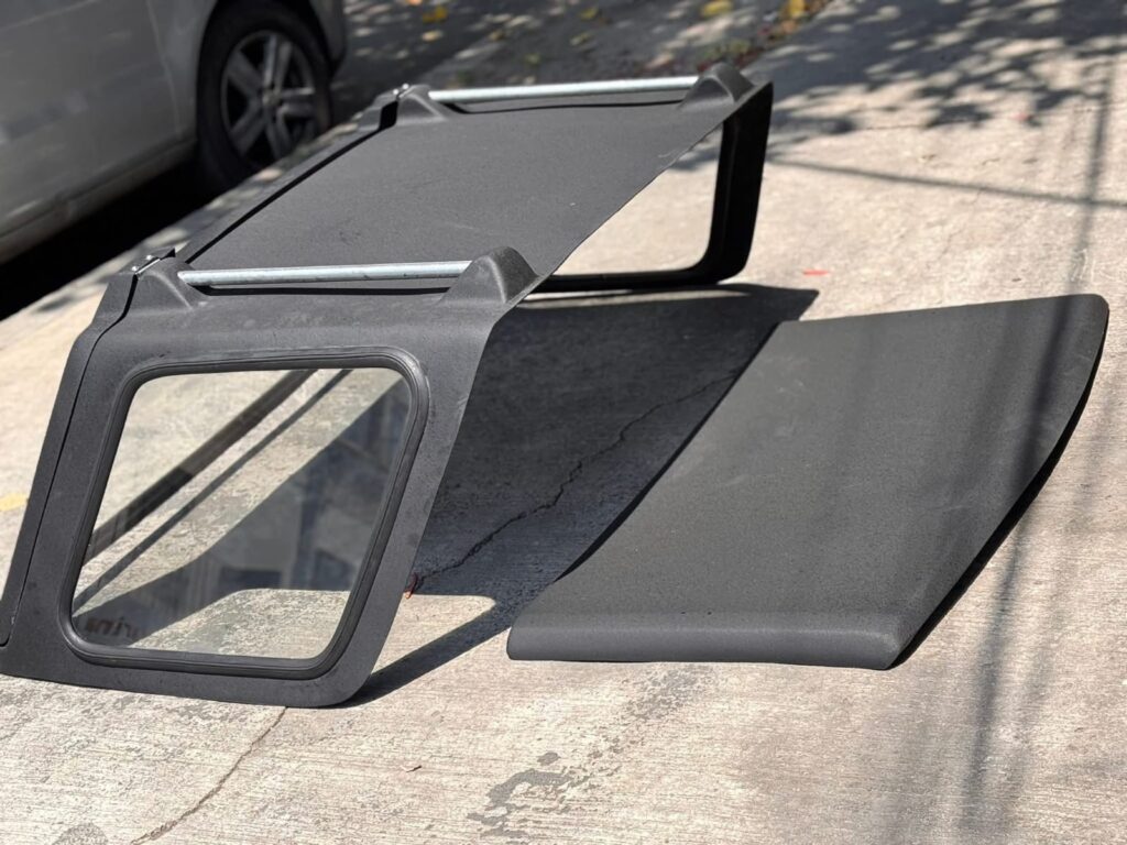 1999–2004 Chevy Tracker/Suzuki Vitara Hard Top