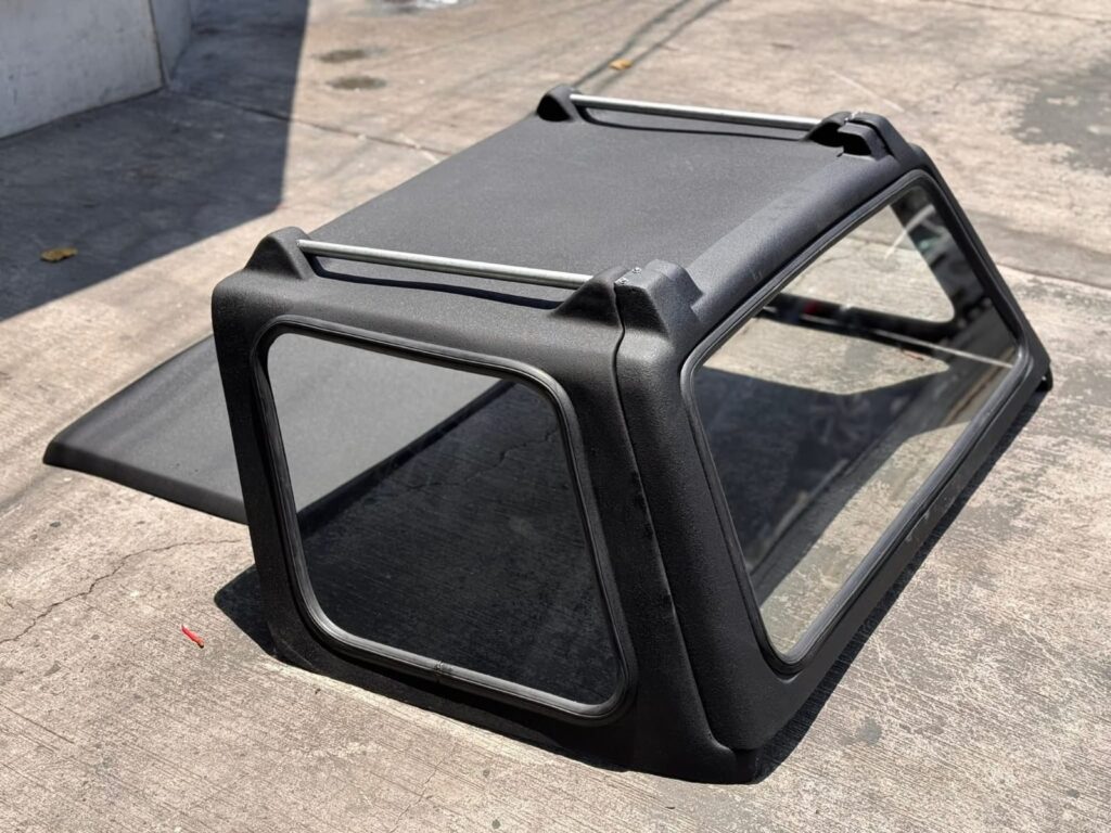 1999–2004 Chevy Tracker/Suzuki Vitara Hard Top